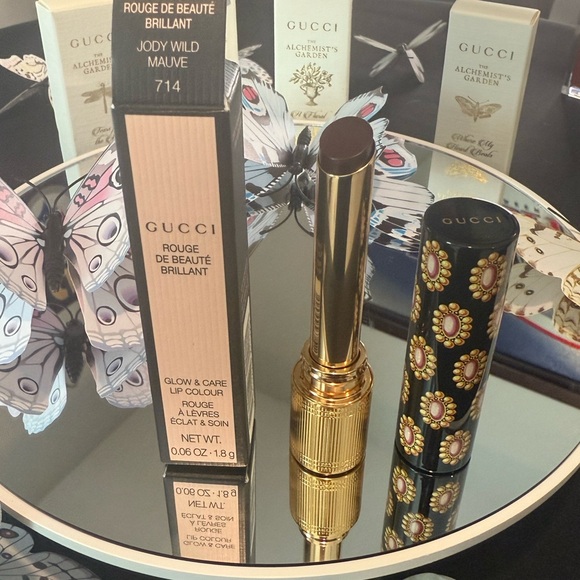 Gucci | Makeup | Gucci Rouge De Beaut Brillant Glow Care Lipstick 74 ...